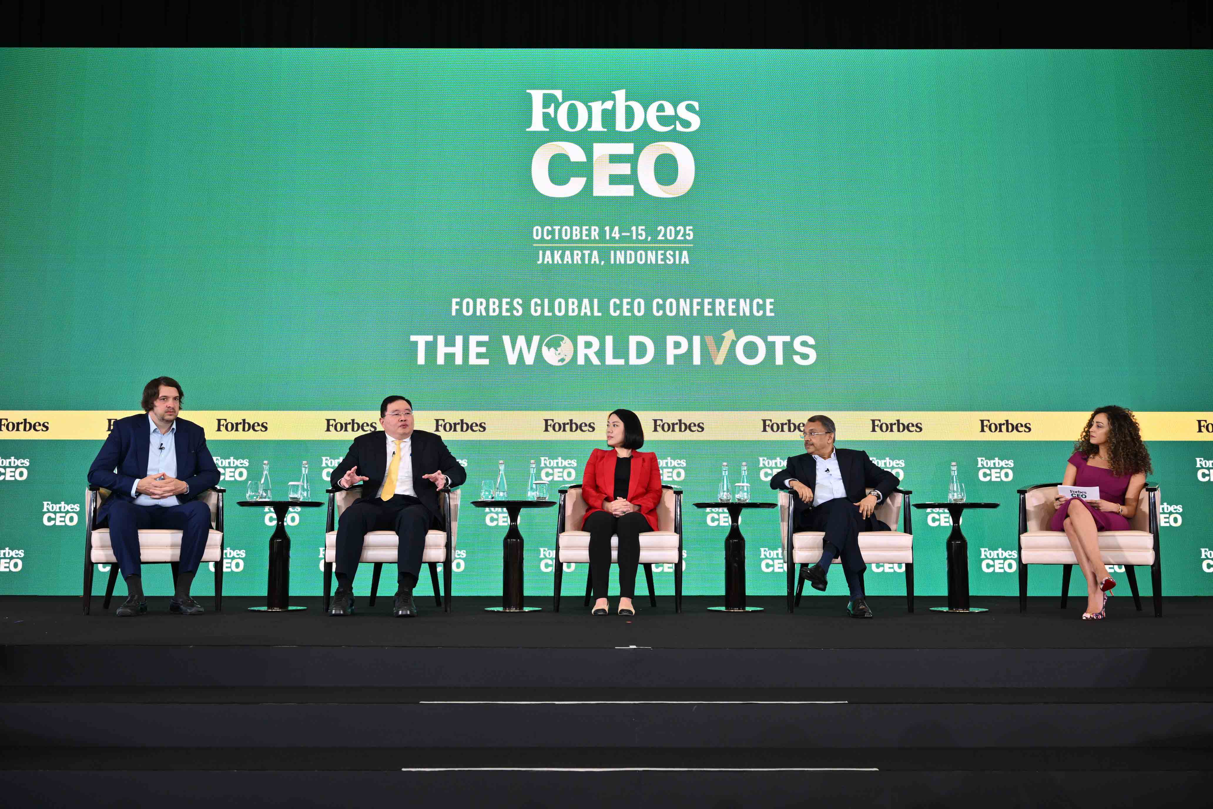 SCG Berpartisipasi dalam Forbes Global CEO Conference 2025, Dorong Ide ...